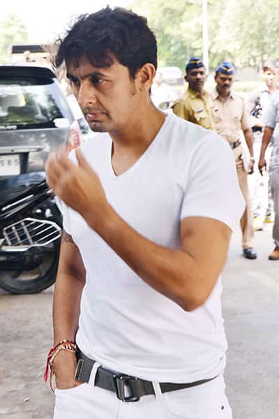 Sonu Nigam Photos | Latest Pictures of Sonu Nigam | Sonu Nigam ...