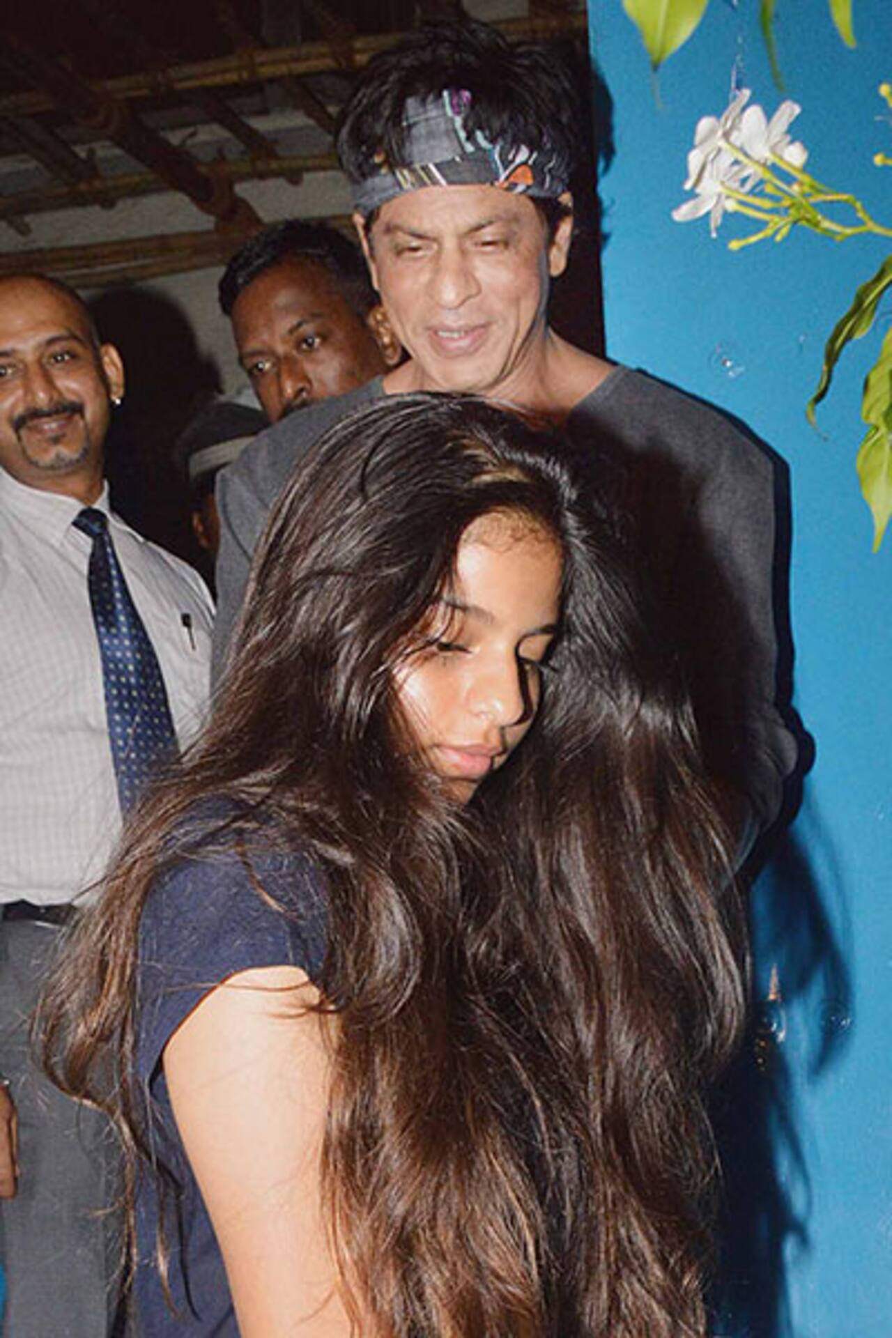 Daddy Shah Rukh Khan’s dinner date with daughter Suhana in pics