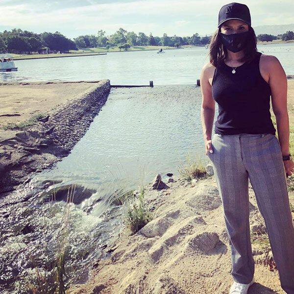 Sunny Leone and family explore lake Balboa amidst COVID-19 scare