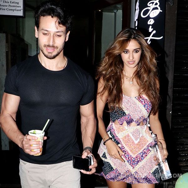 Tiger Shroff and Disha Patani are all smiles post their dinner date